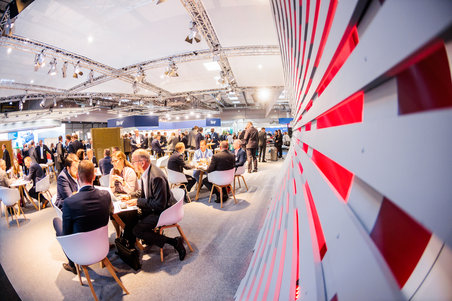 Bildergalerie 2022 | DKM - Die Leitmesse für die Finanz- und Versicherungswirtschaft